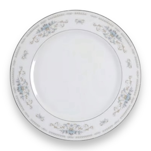 Dining | 5 Dinner Plates Wade Fine Porcelain China Diane Dish Vintage ...